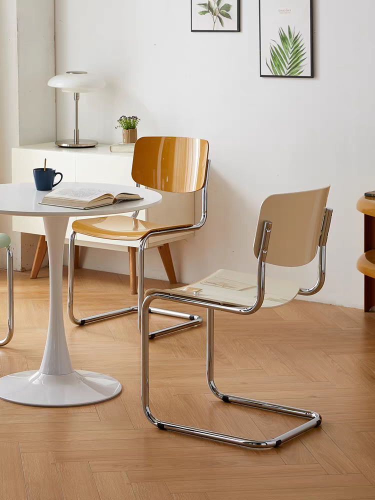 Retro Style Chair - Deco Concept Malaysia